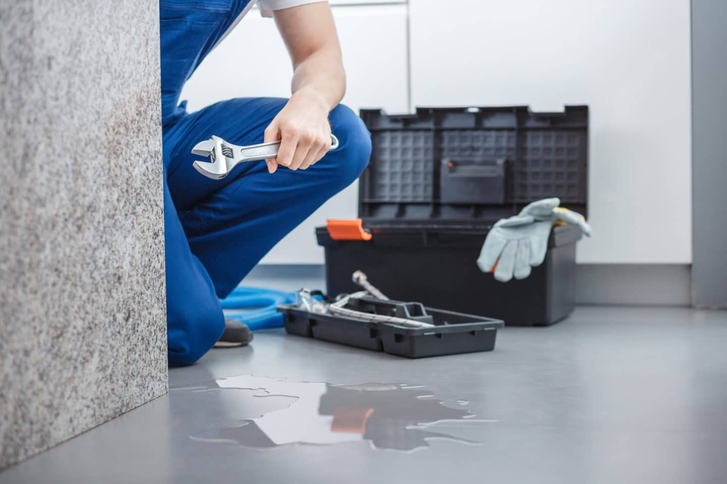 How Does Non Invasive Leak Detection Work Happy Plumbing Inc 